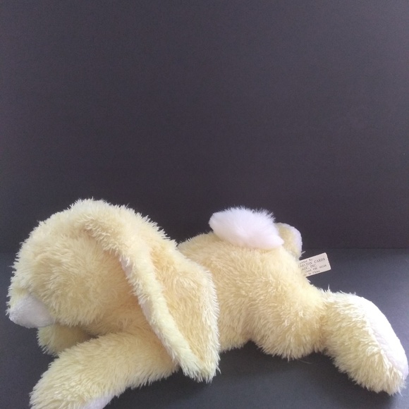 Other | Vintage Carlton Cards Yellow Cottontail Bunny Htf | Poshmark